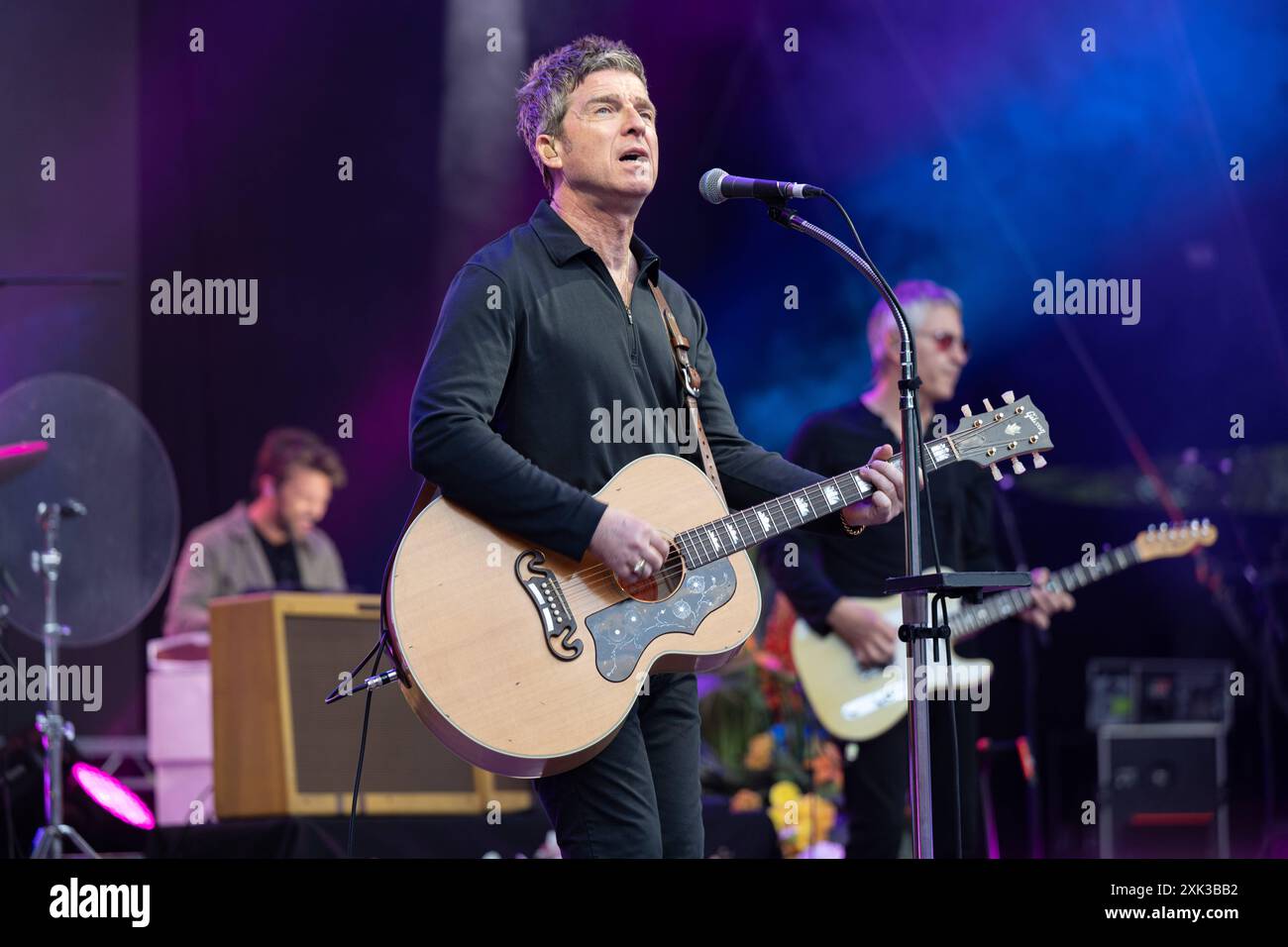 Noel Gallagher s High Flying Birds Concert Noel Gallagher s High Flying ...