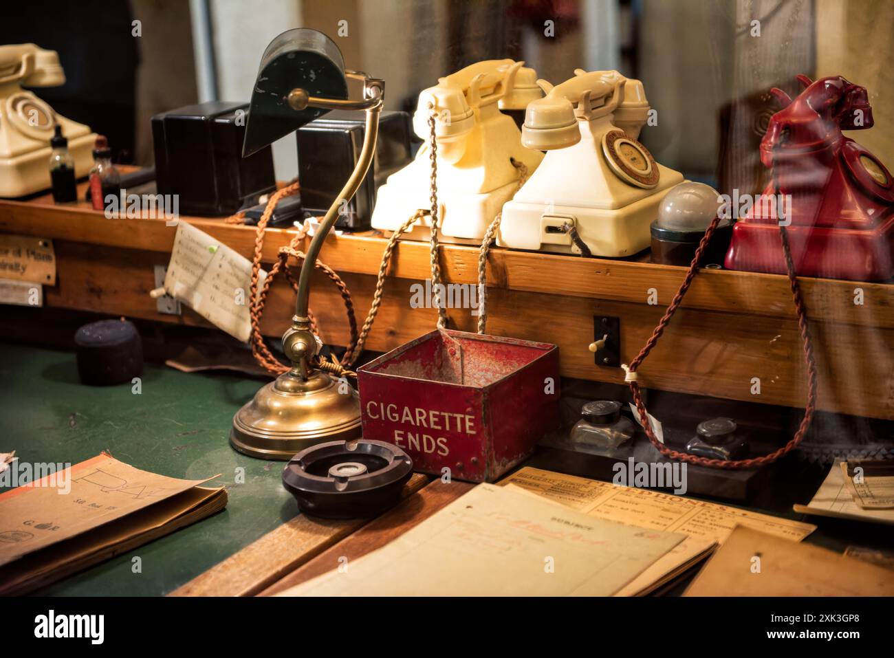Cabinet war rooms london map hi-res stock photography and images - Alamy