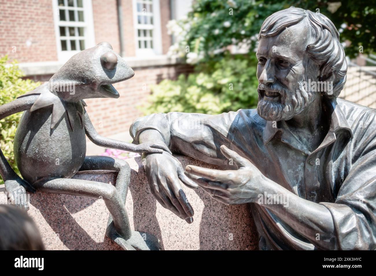 Jim henson biography hi-res stock photography and images - Alamy