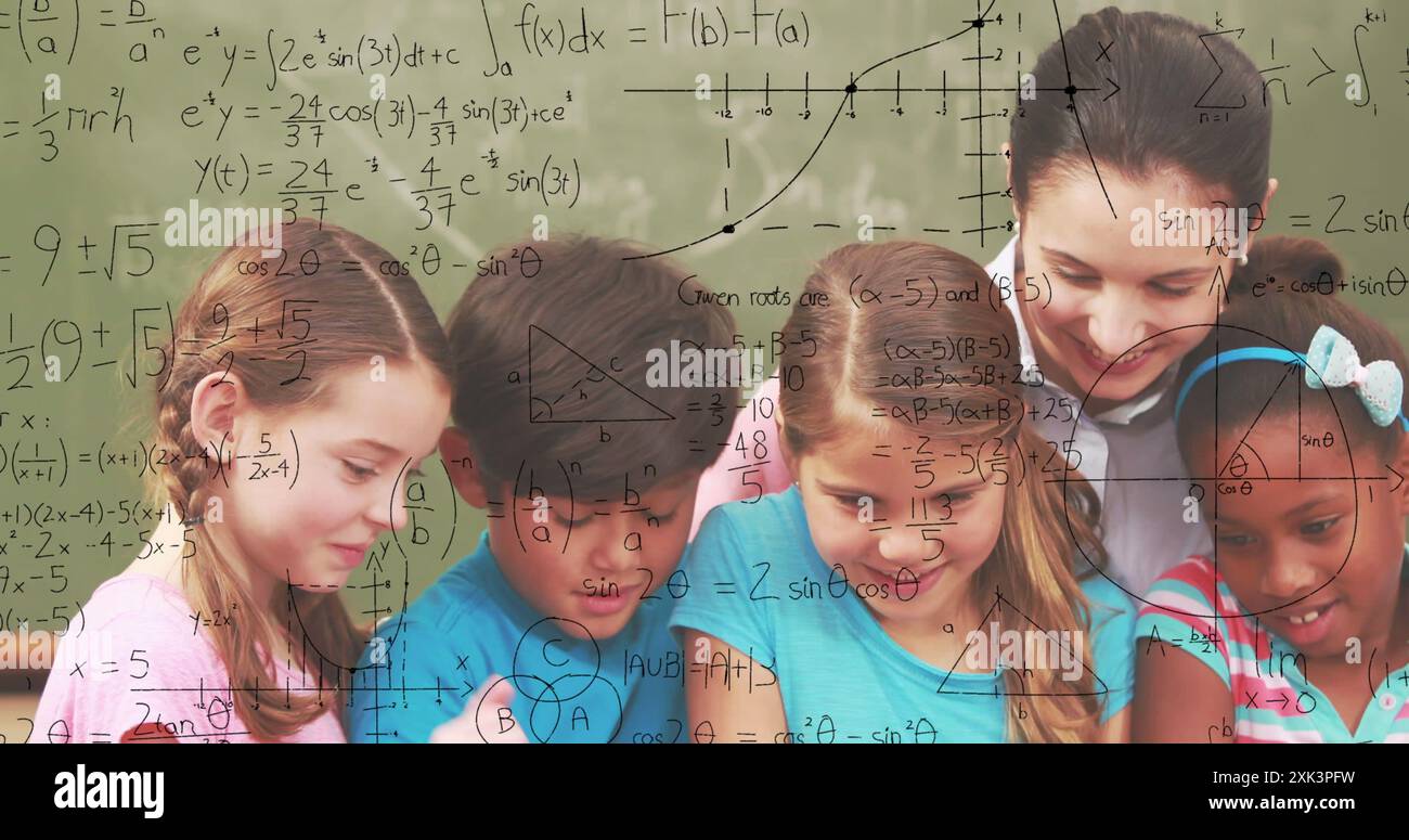 Diverse learning environment hi-res stock photography and images - Alamy