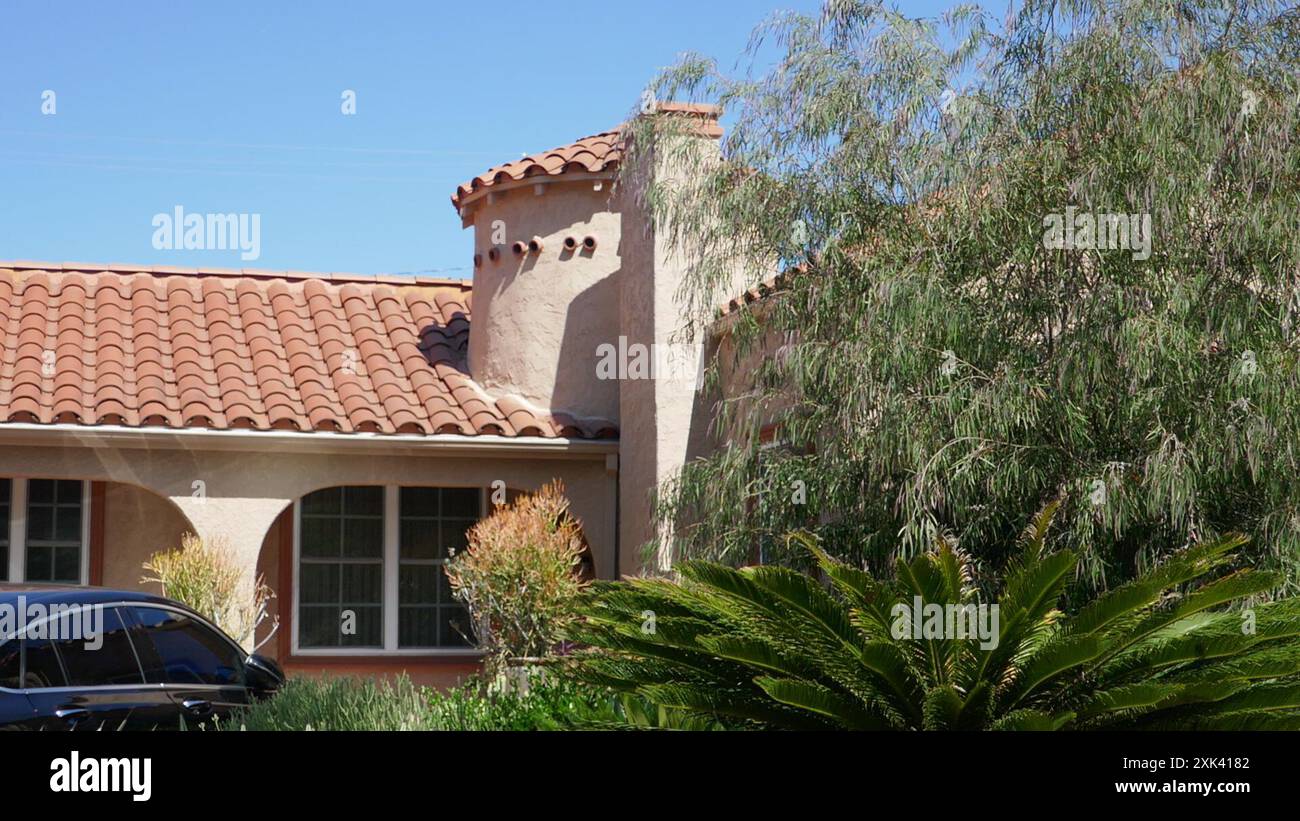 Beverly Hills, California, USA 20th July 2024 Comedian Howie Mandel ...