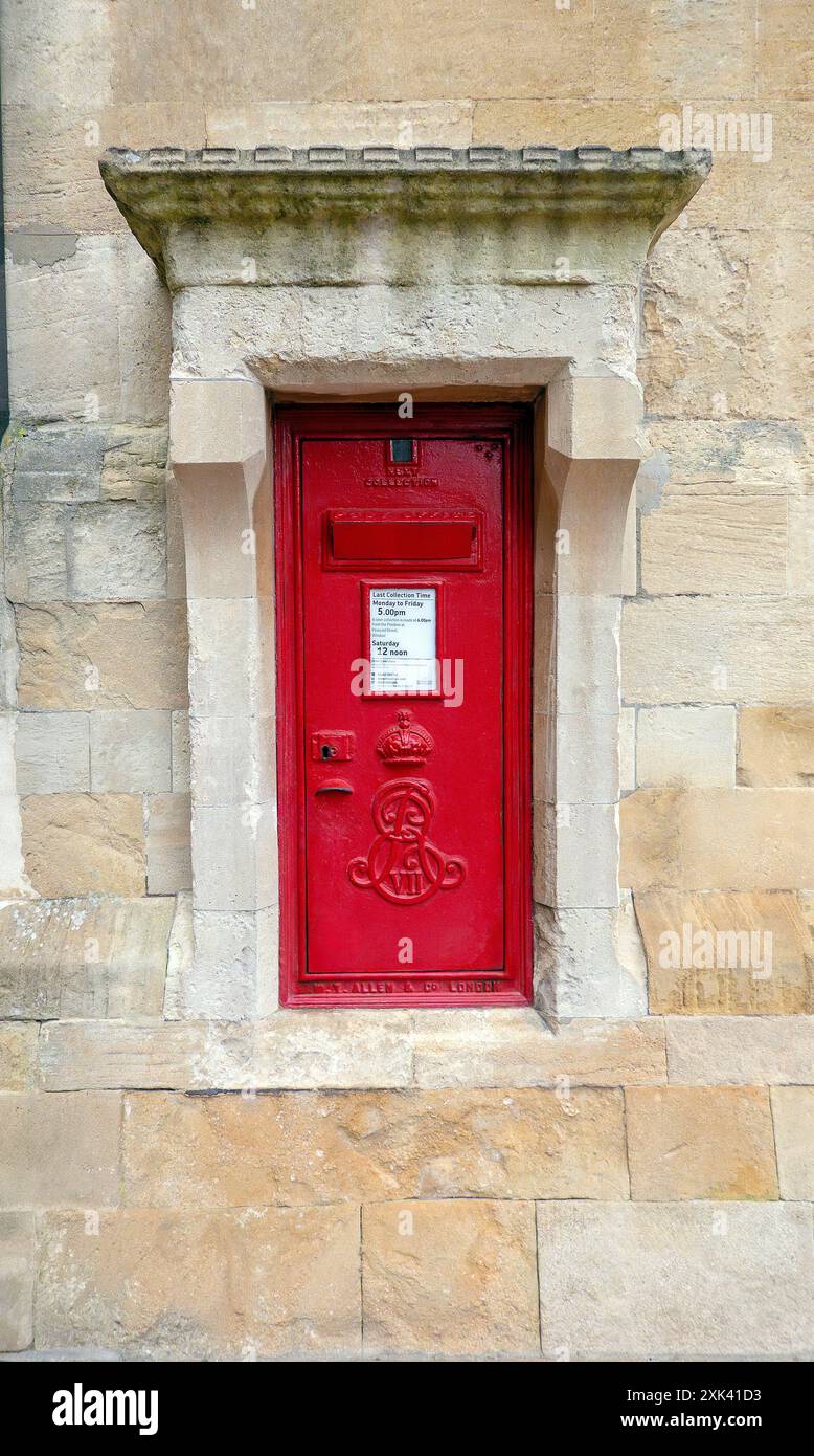 Red Royal Mail Collection postbox United Kingdom Stock Photo - Alamy