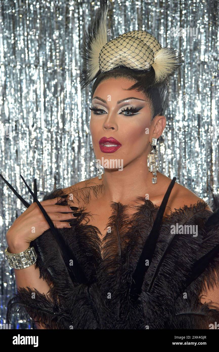 Envy Peru bei RuPaul s DragCon LA 2024 im Los Angeles Convention Center ...