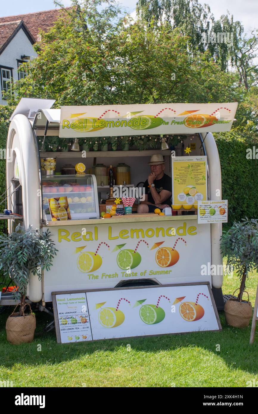 CRESSING ENGLAND July 142024:Small real lemonade stall Stock Photo - Alamy