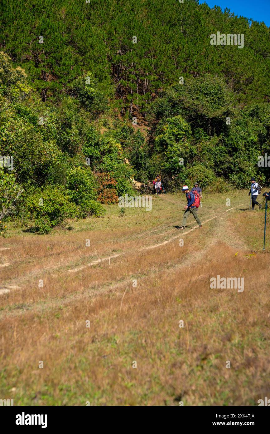 Ta Nang - Phan Dung route with milestone between 3 provinces through ...