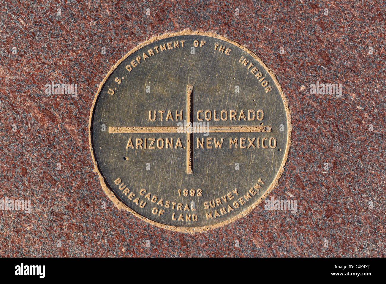The Four Corners Monument marks the quadripoint in the Southwestern ...