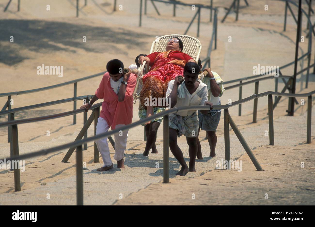 Doli carrier hi-res stock photography and images - Alamy