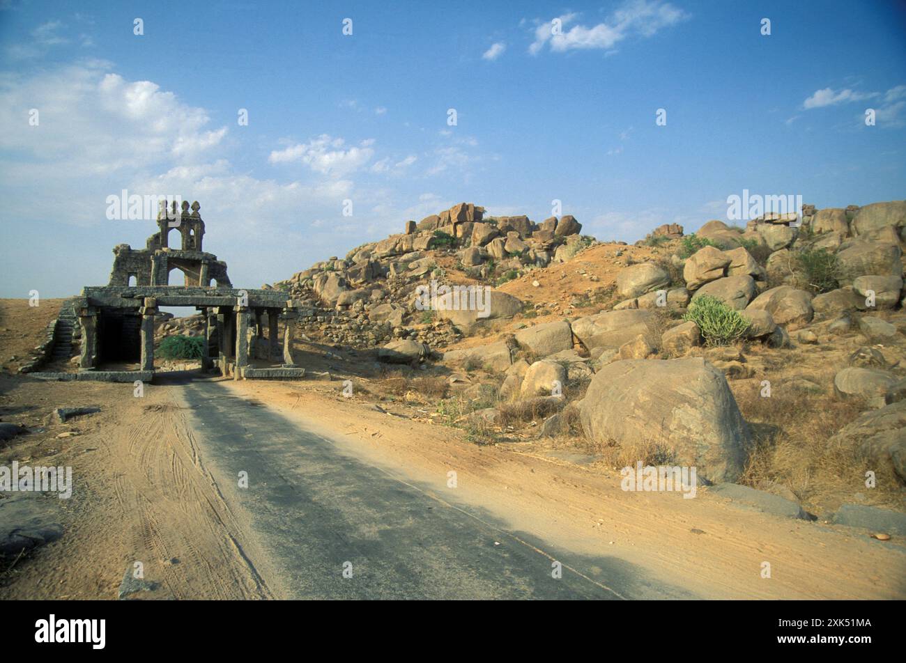 Talariagatta gate hi-res stock photography and images - Alamy