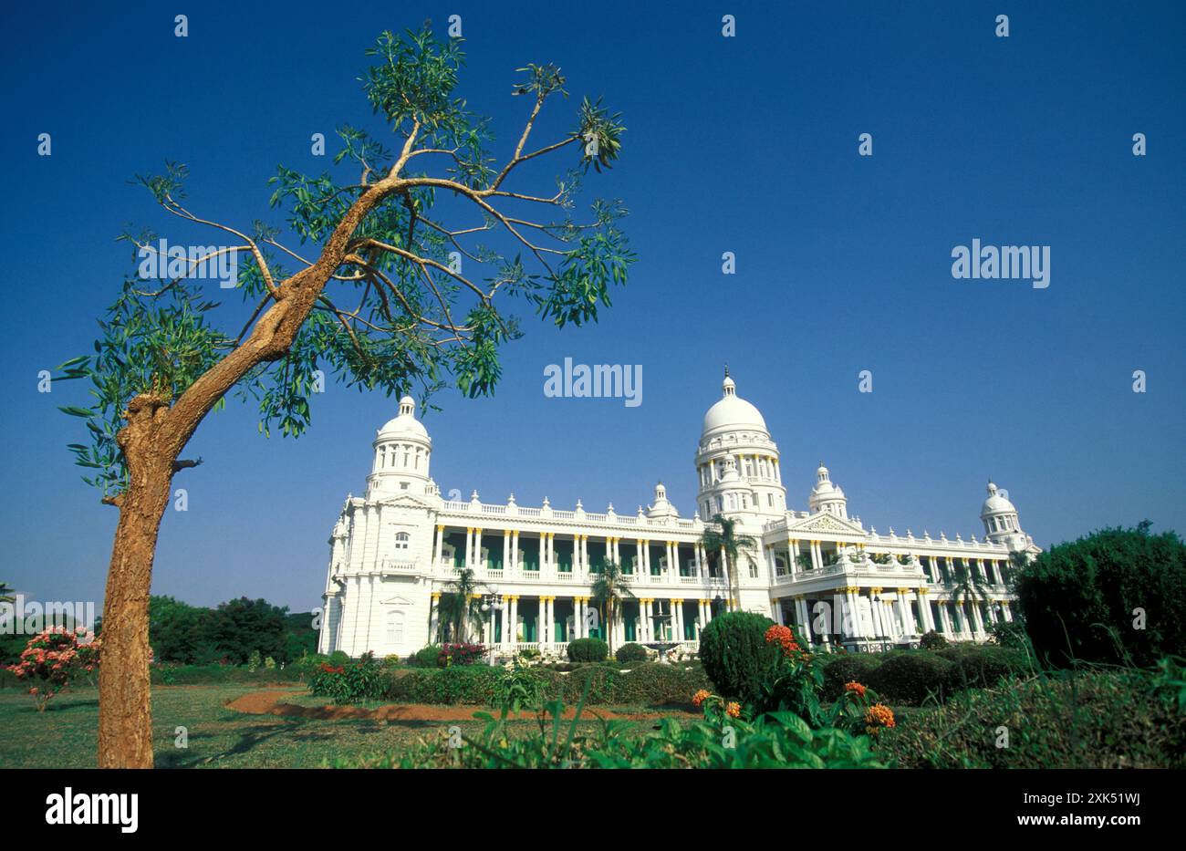 the Lalitha Maham Palace Hotel in the city of Mysore in the Province of ...