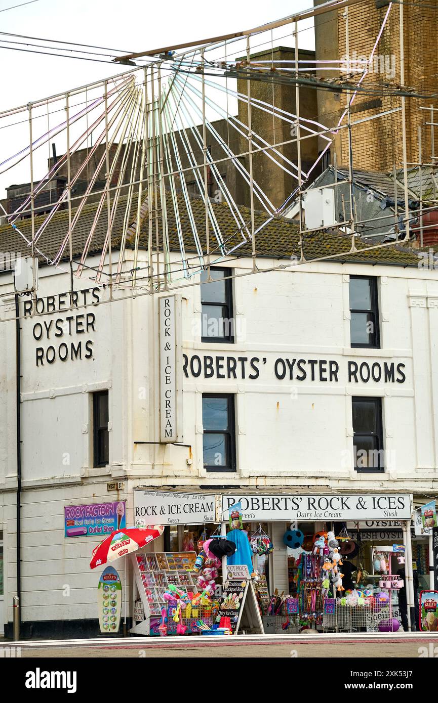 Roberts' oyster rooms on Blackpool promenade Stock Photo - Alamy