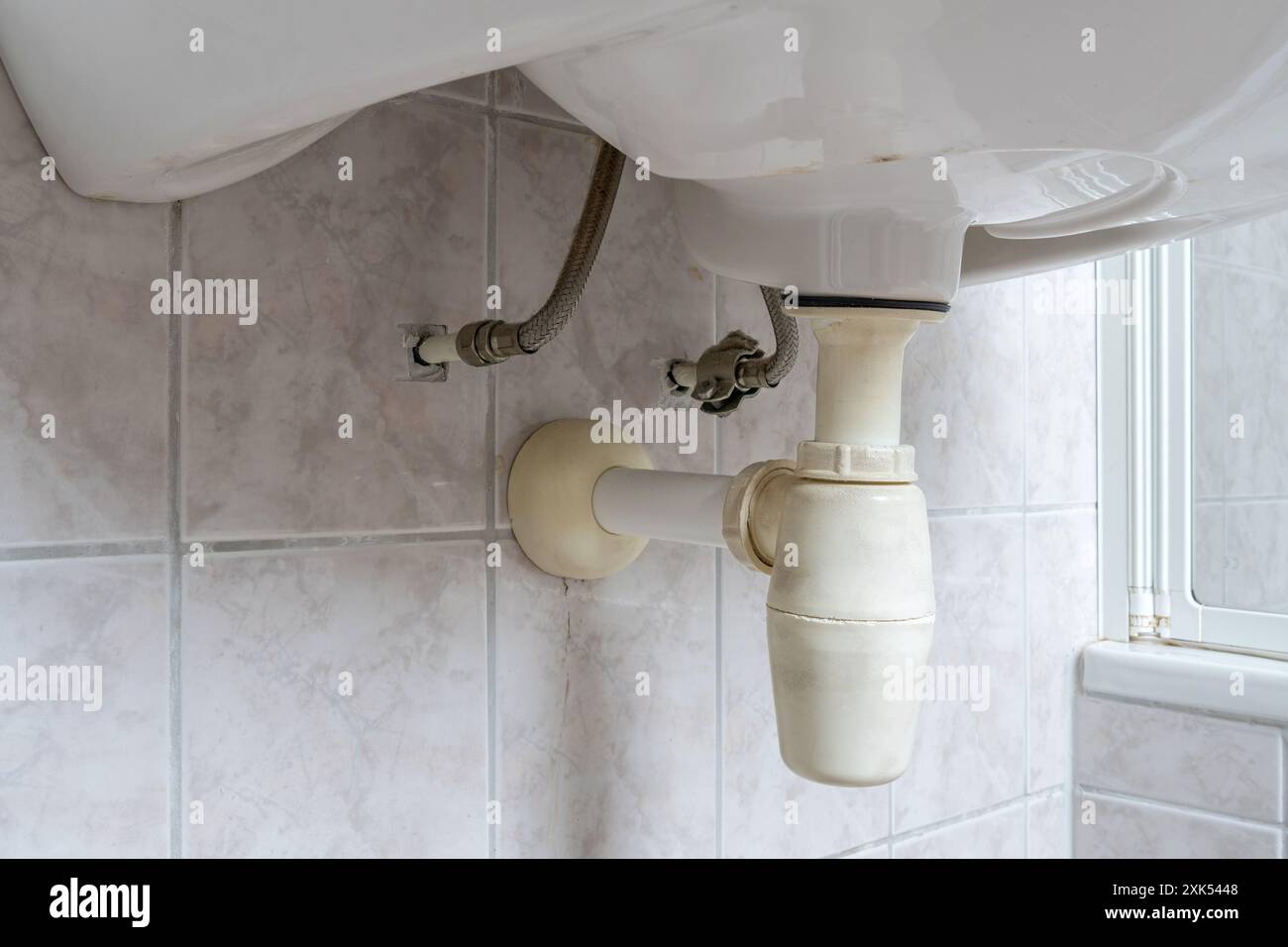 bottle trap under sink in bathroom Stock Photo - Alamy