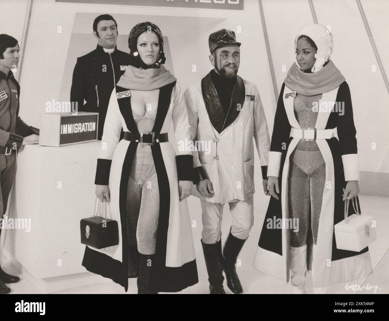 Catherine schell hi-res stock photography and images - Alamy