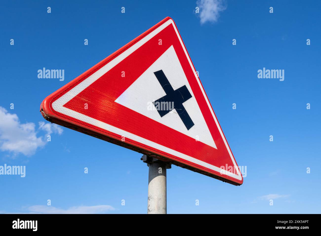 Dangerous junction hi-res stock photography and images - Alamy