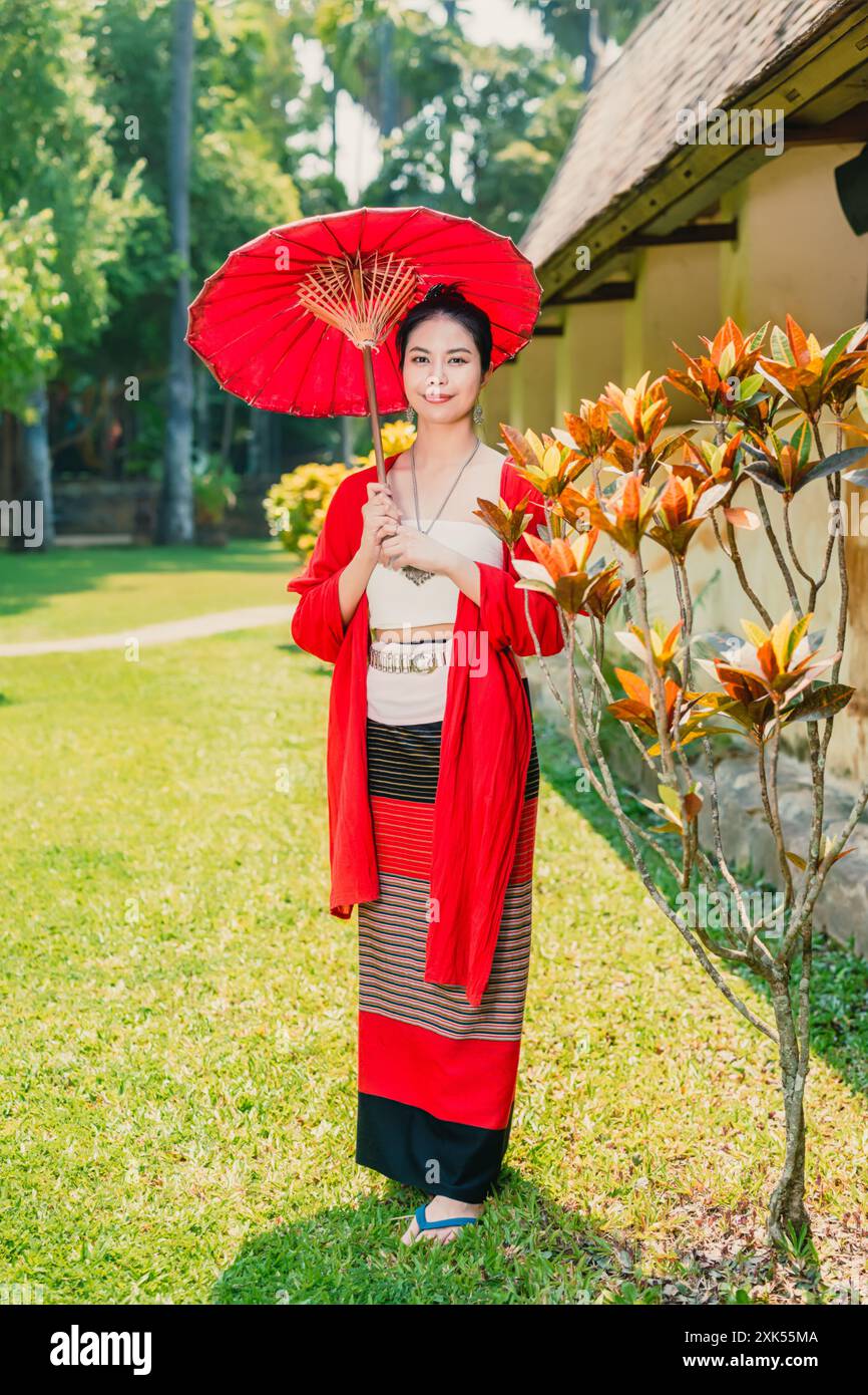Northern Thai Chiangmai lanna people in traditional style clothes ...