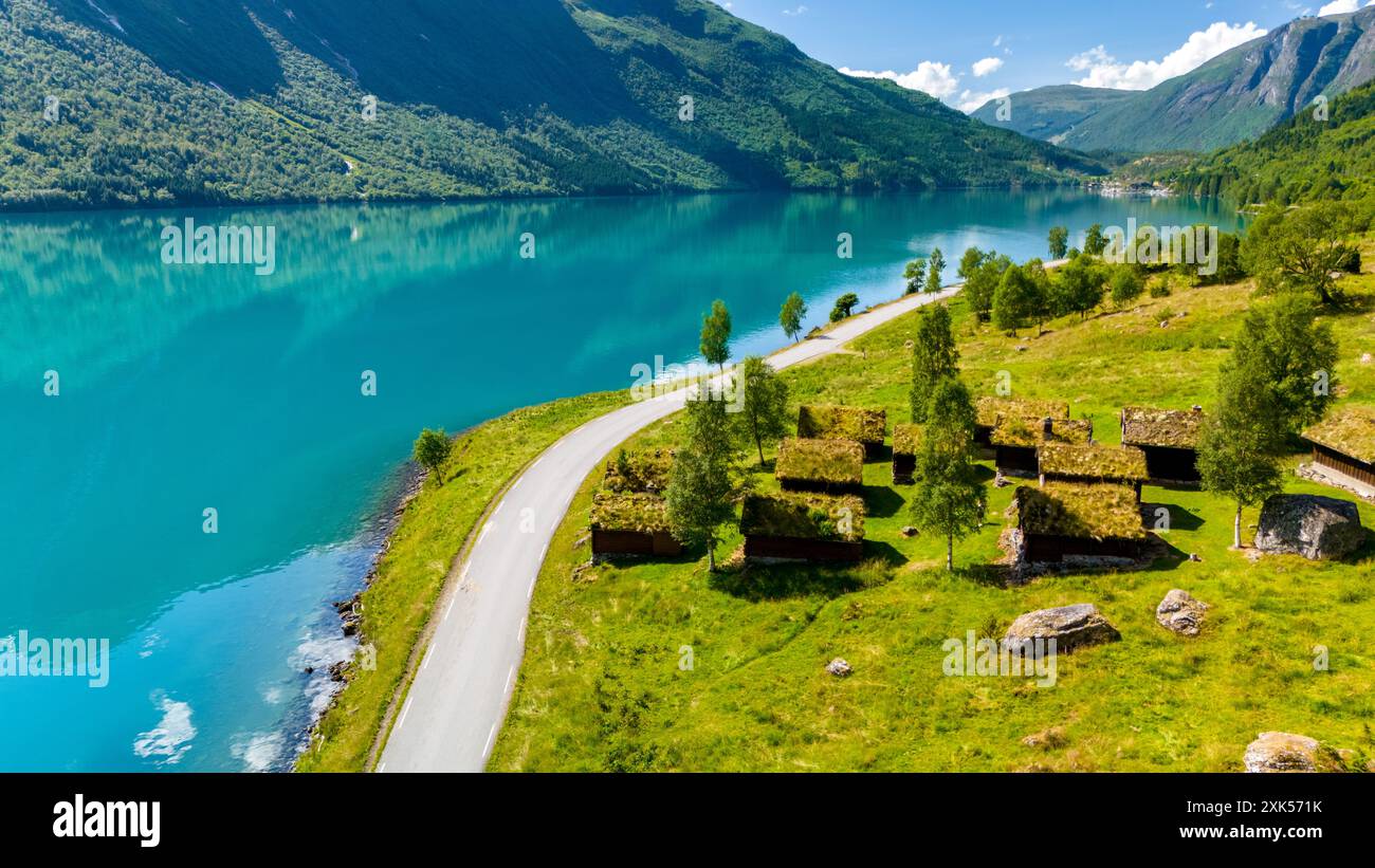 Cluster beautiful hills scenic water hi-res stock photography and ...