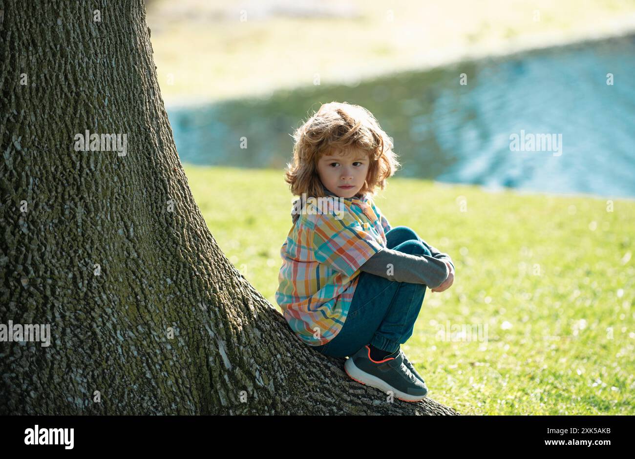 Lonely kid. Loneliness child. Children depression, problems. Kids ...