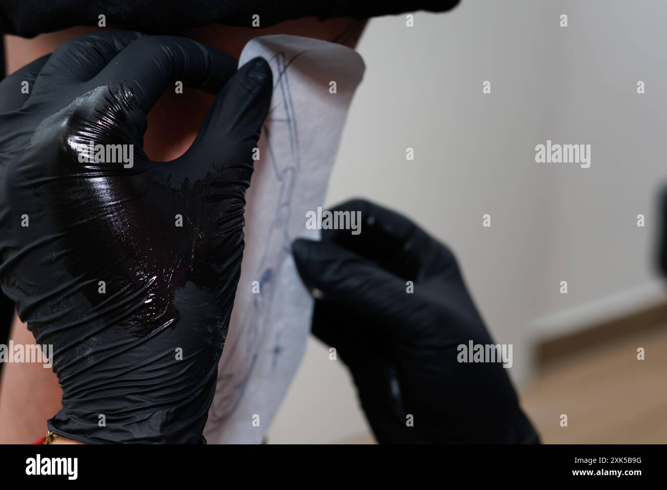 Tracing people hi-res stock photography and images - Alamy