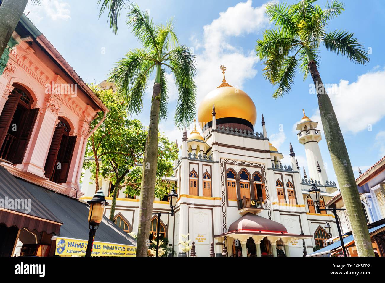 Amazing view of Masjid Sultan (Sultan Mosque) at Singapore Stock Photo ...