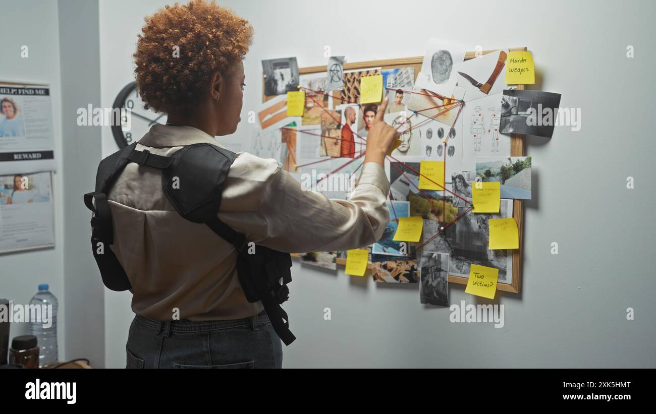 Suspects board police hi-res stock photography and images - Alamy