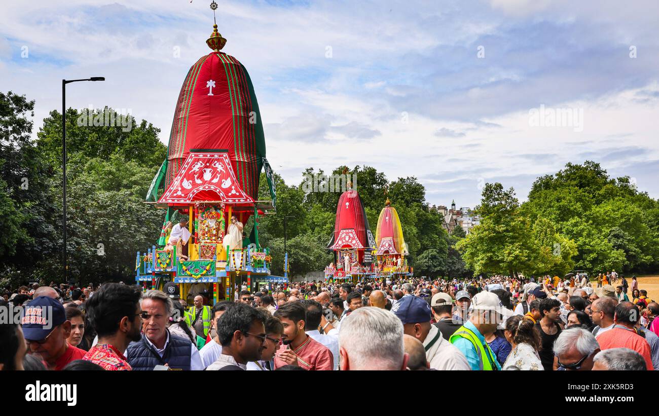 Deities devotees hi-res stock photography and images - Alamy