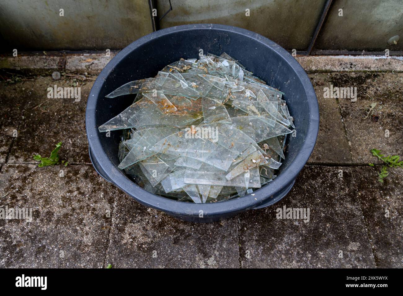 Broken bucket hi-res stock photography and images - Alamy