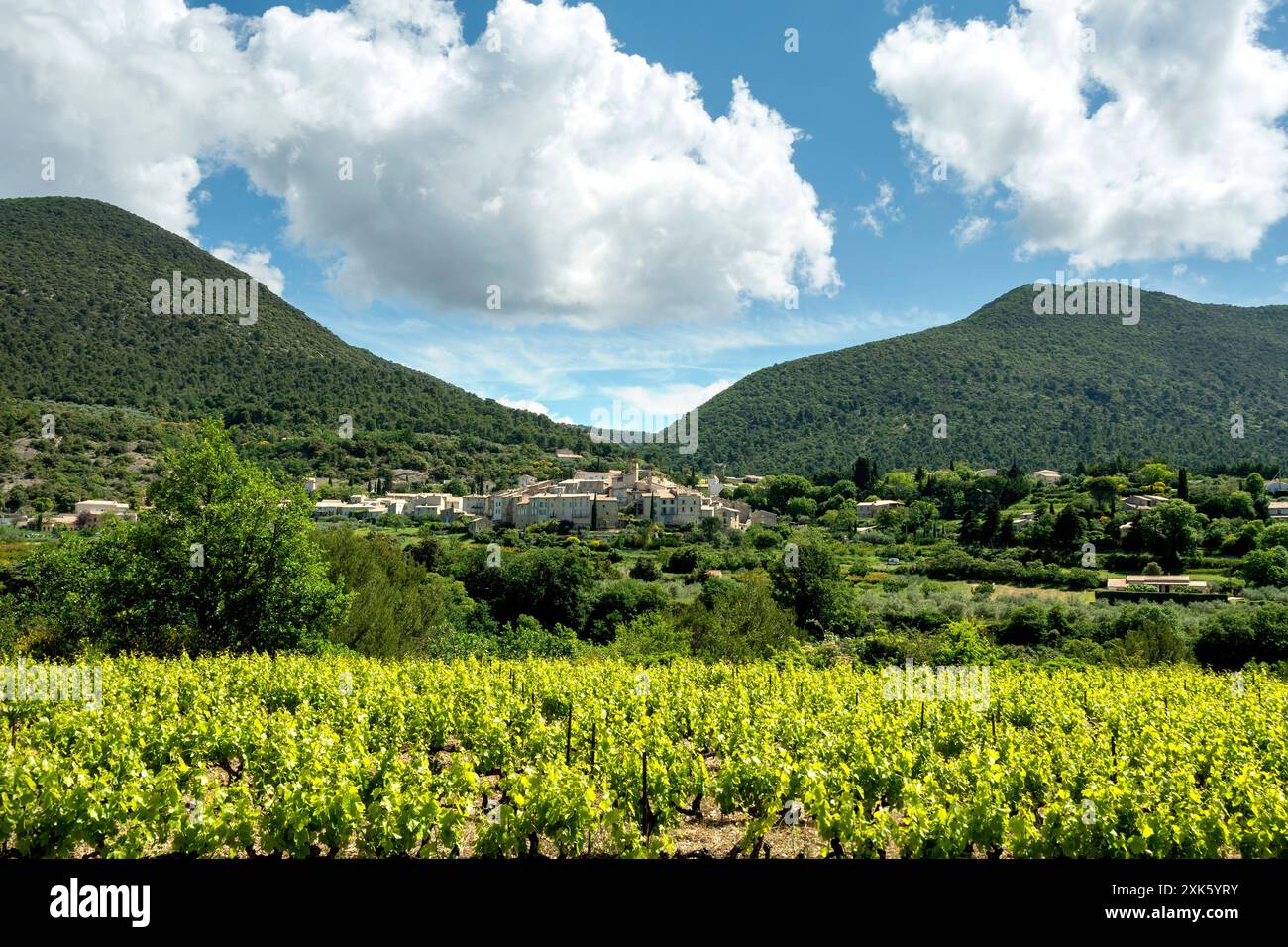 Venterol village hi-res stock photography and images - Alamy