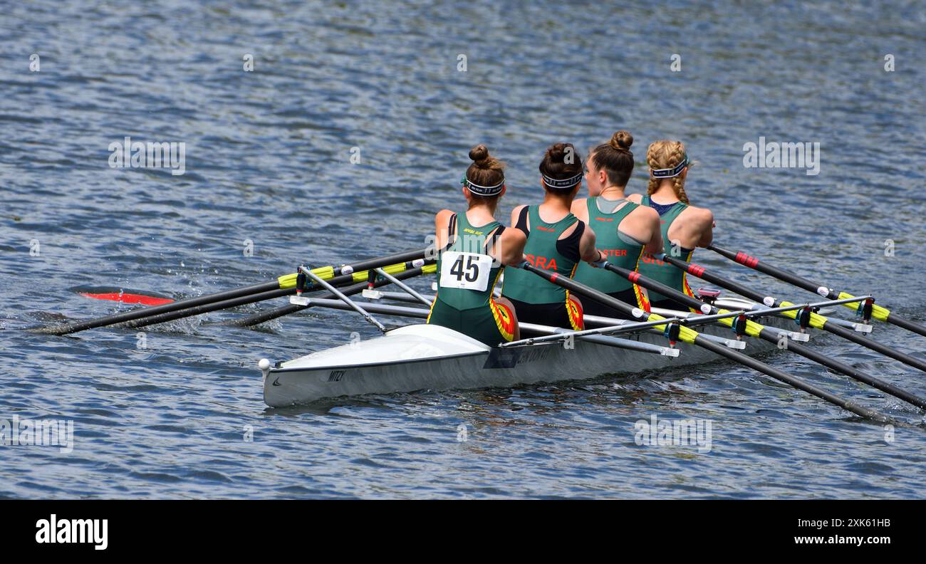 Sculling hi-res stock photography and images - Alamy