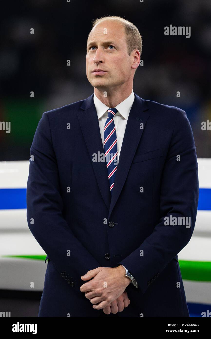 Prince William (Prince of Wales and President of The Football ...