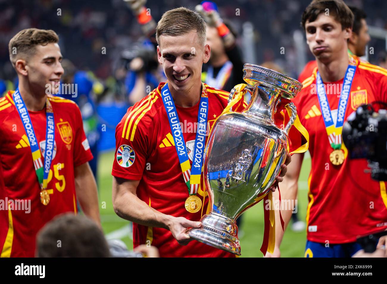 Dani Olmo of Spain celebrates with Henri Delaunay Trophy during the ...