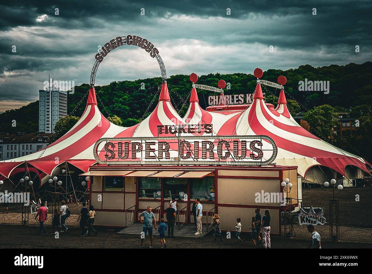 Kassenwagen hi-res stock photography and images - Alamy