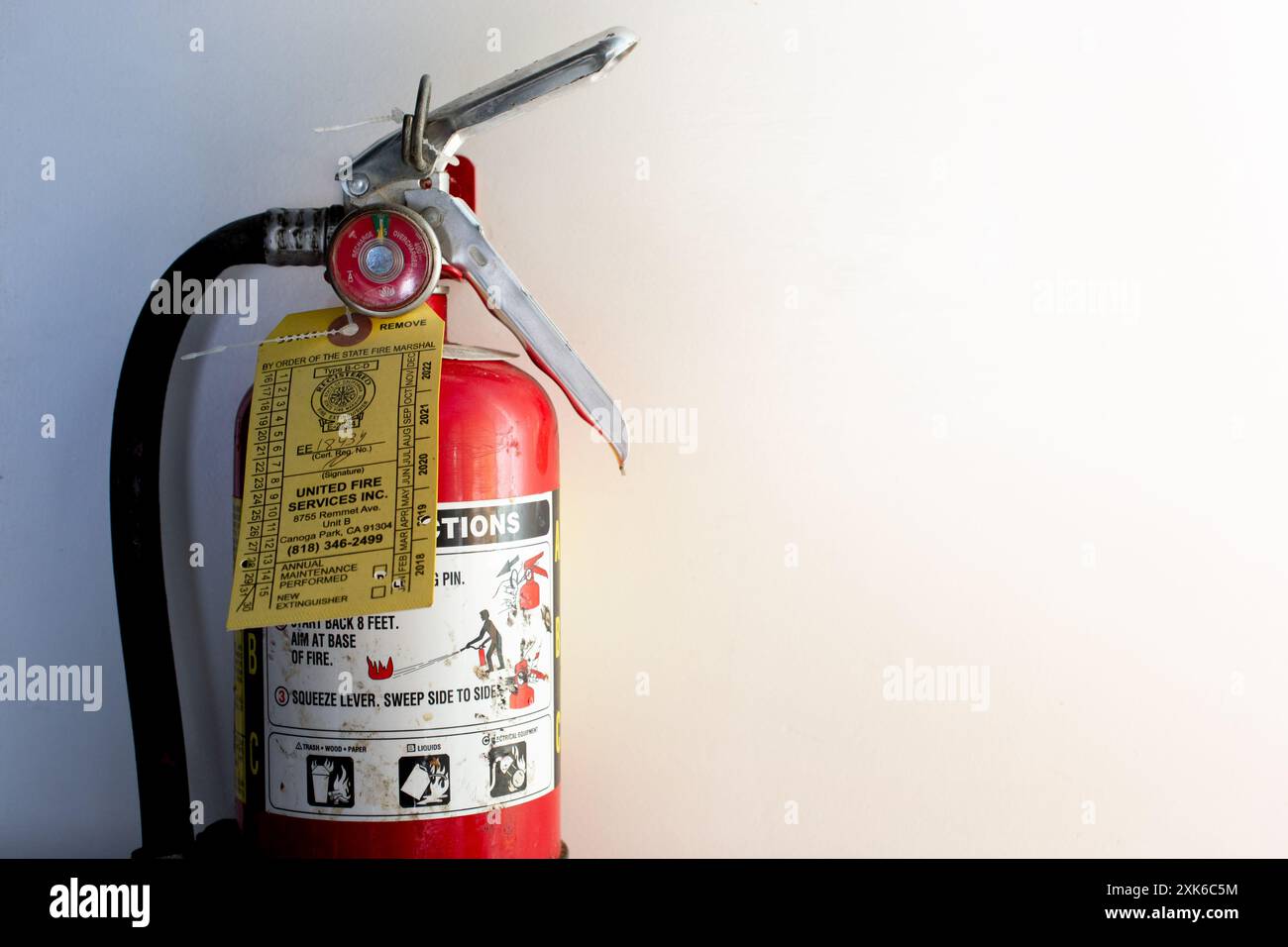 The left side of a firefighter hi-res stock photography and images - Alamy