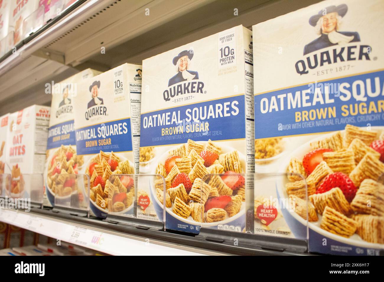 Quaker squares hi-res stock photography and images - Alamy