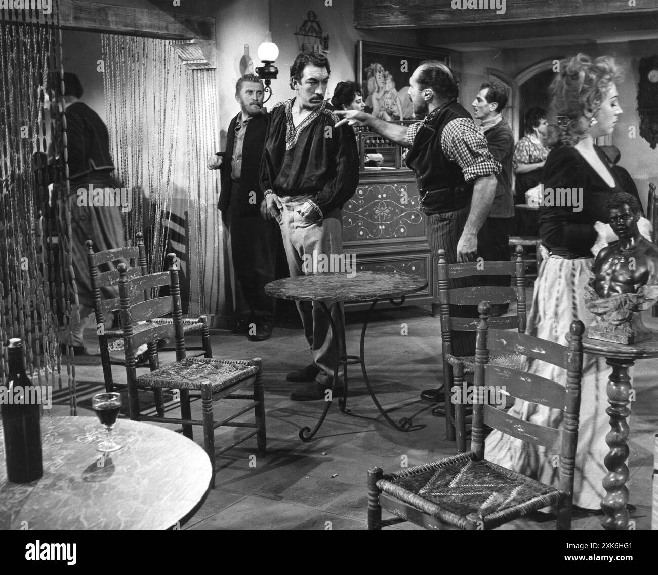 KIRK DOUGLAS as VINCENT VAN GOGH and ANTHONY QUINN as PAUL GAUGUIN in a ...