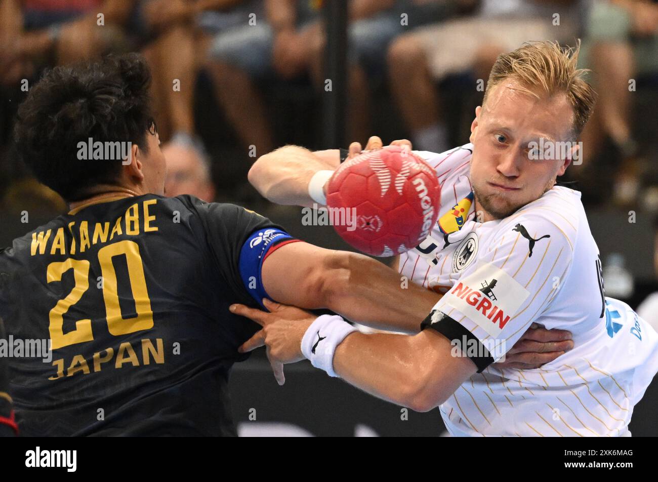 Jin watanabe hi-res stock photography and images - Alamy