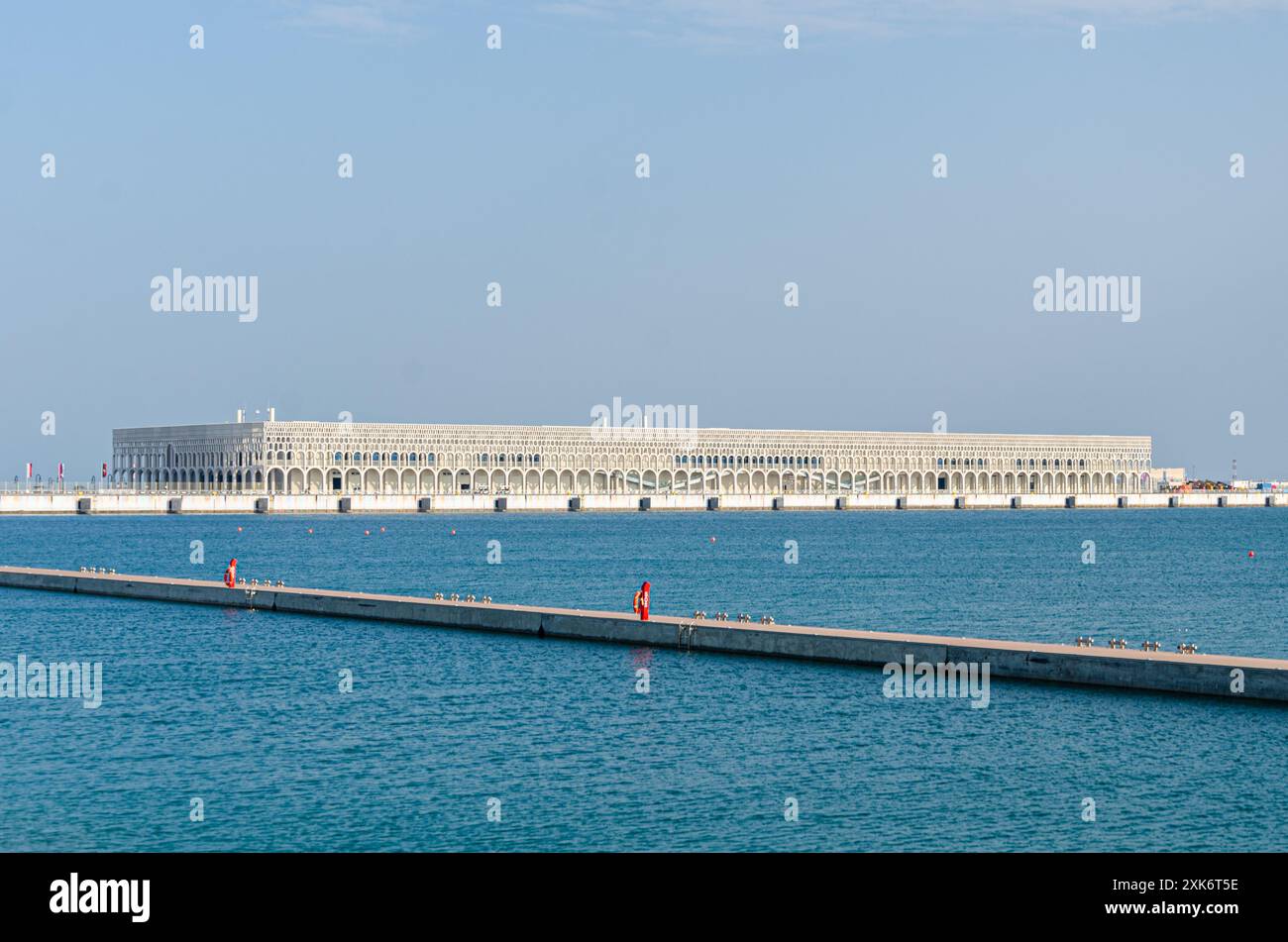 Cruise port terminal building at Doha, Qatar Stock Photo - Alamy