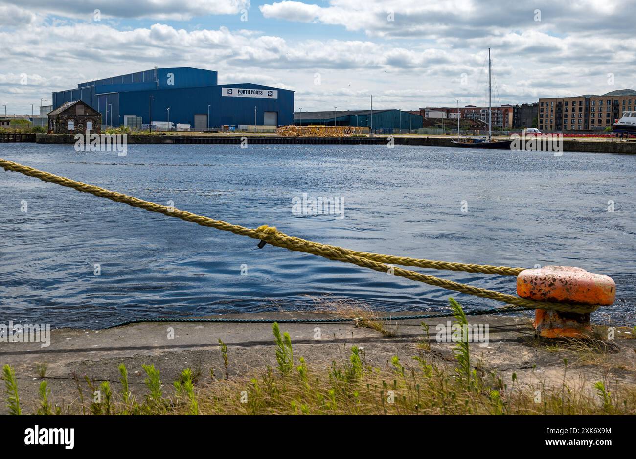 Forth ports leith hi-res stock photography and images - Alamy