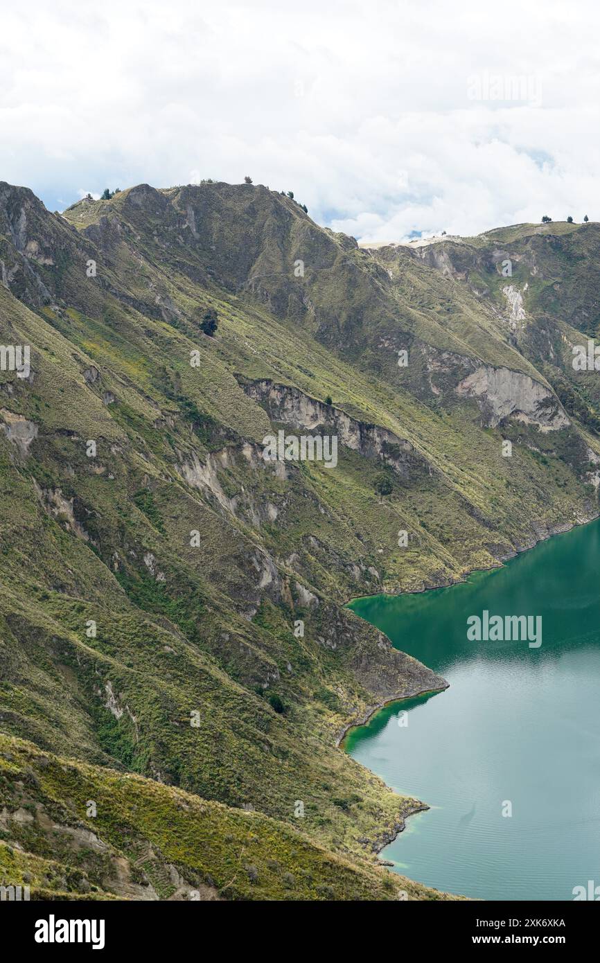 crater lake, Quilotoa volcano, Laguna del Quilotoa, Cotopaxi National ...