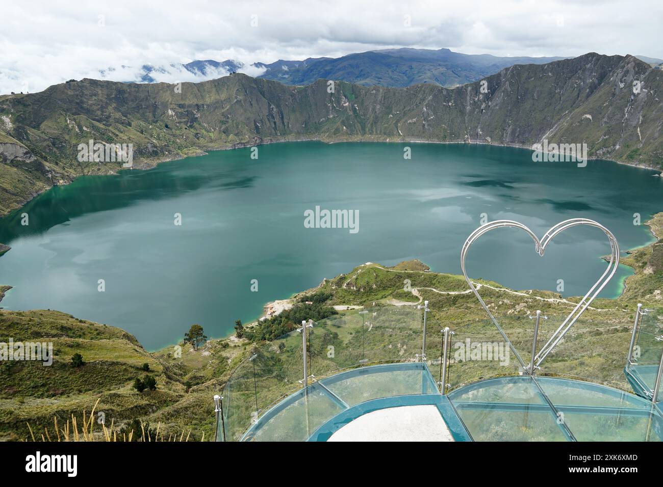 crater lake, Quilotoa volcano, Laguna del Quilotoa, Cotopaxi National ...