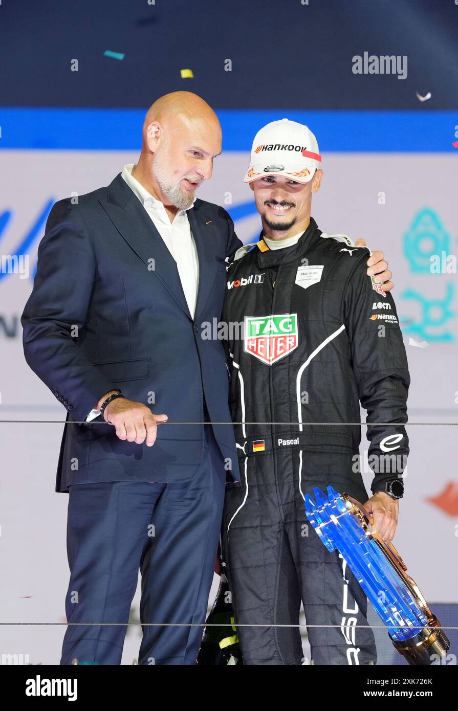 Formula E's CEO Jeff Dodds (left) and TAG Heuer Porsche Formula E Team ...