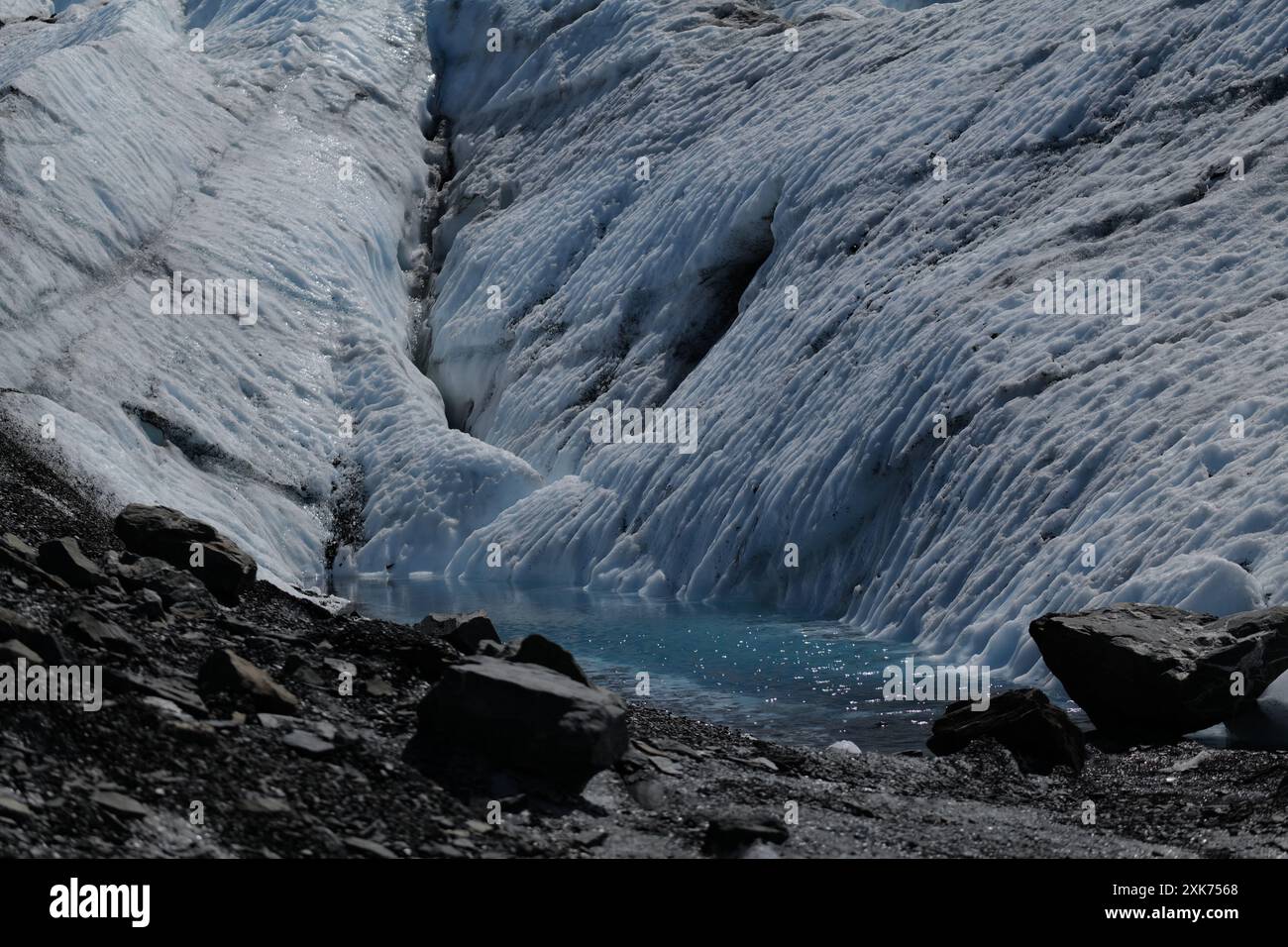 Hiking Alaska’s Matanuska Glacier fed by Mount Marcus Baker in the ...