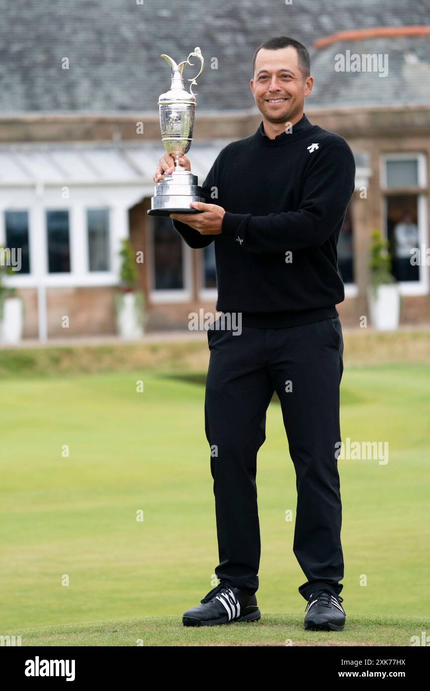 Troon, Scotland, UK. 21st July 2024. Round Four of the 152nd Open Championship being held at ...