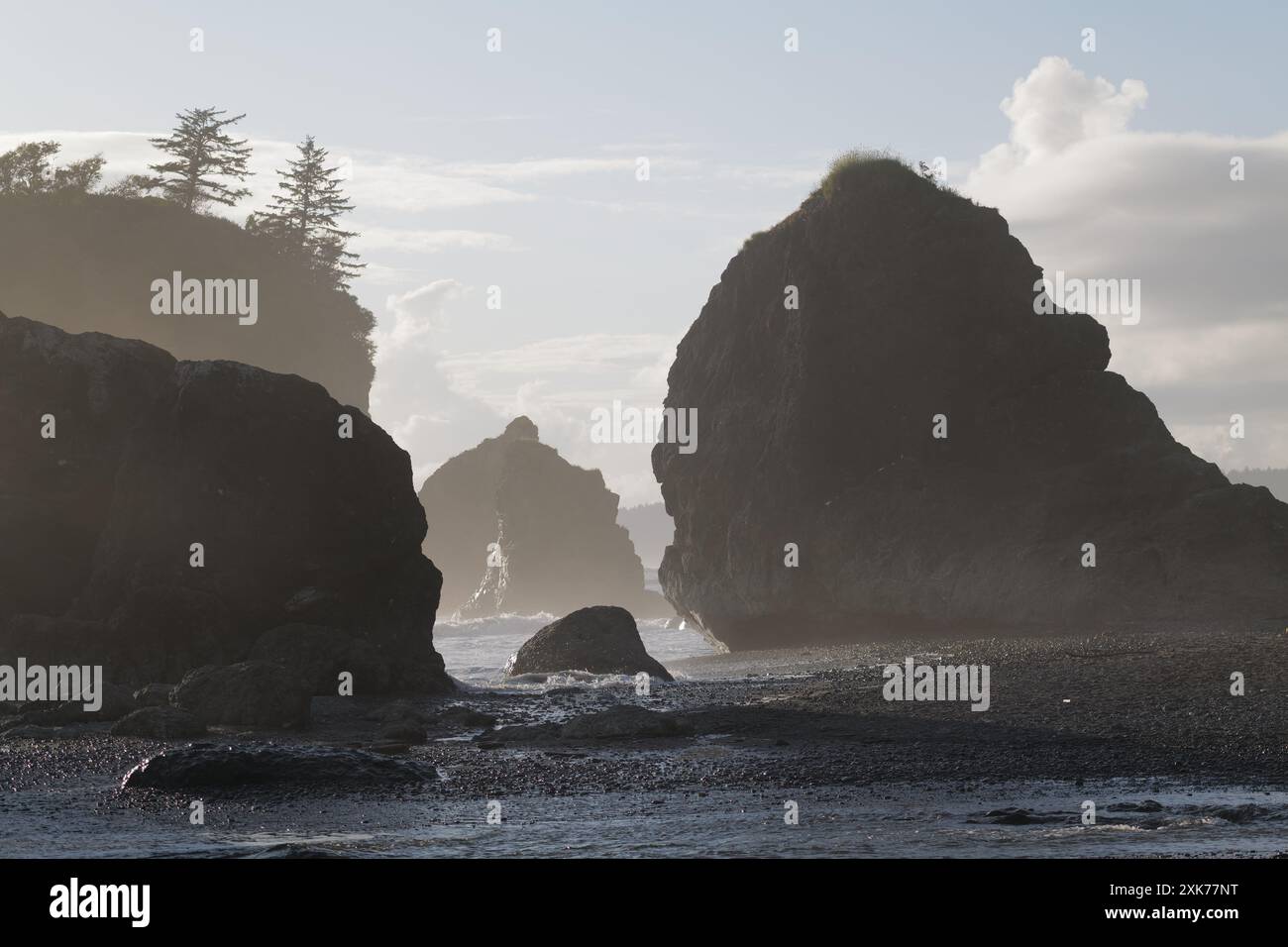 Ruby Beach, along the Pacific Coast of Highway 101 on the Olympic ...