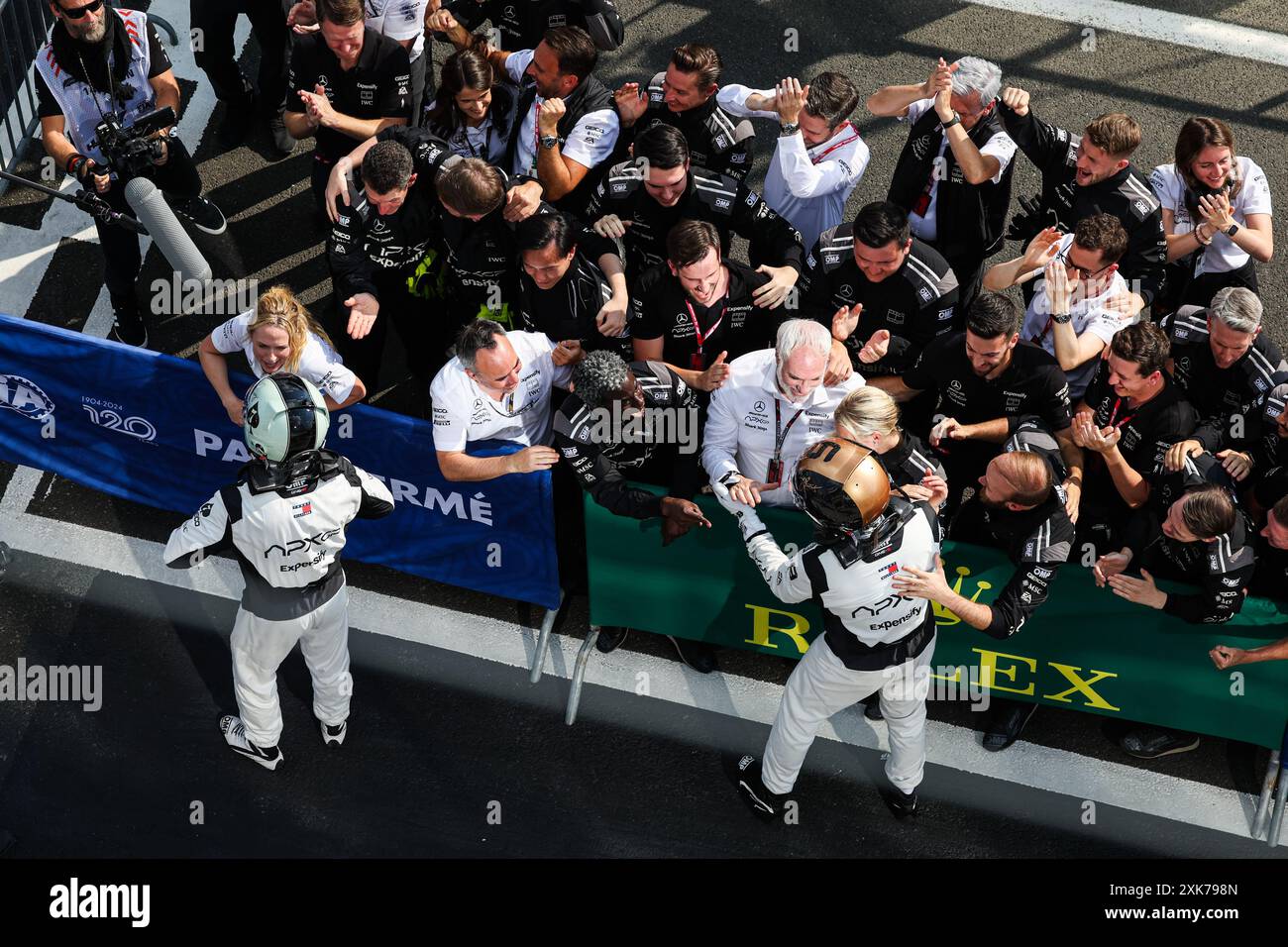 IDRIS Damson Alade-Bo (GBR), actor playing Joshua Pearce, driver of the ...