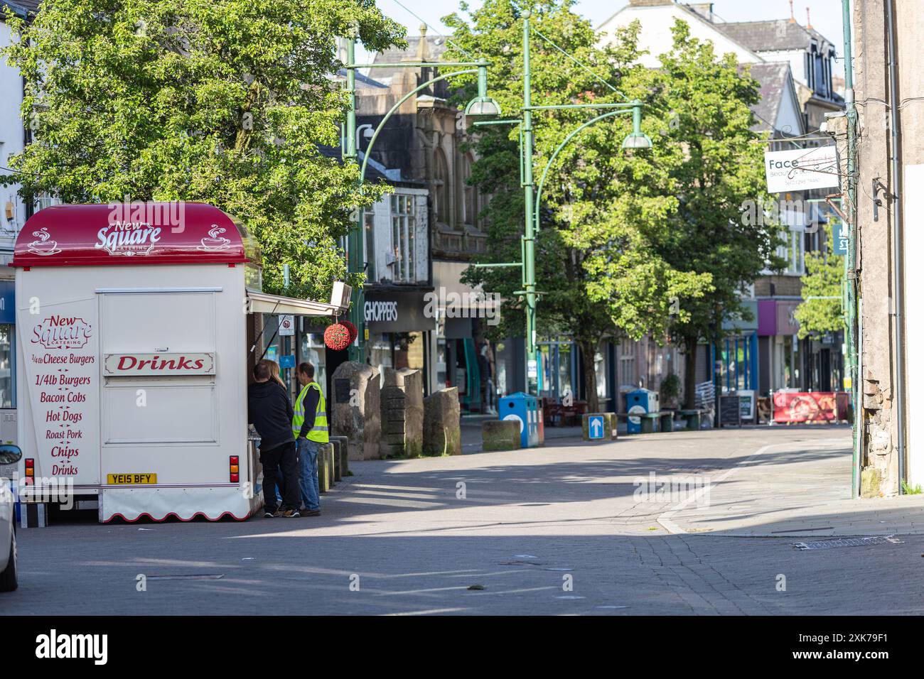 New square catering snack van hi-res stock photography and images - Alamy