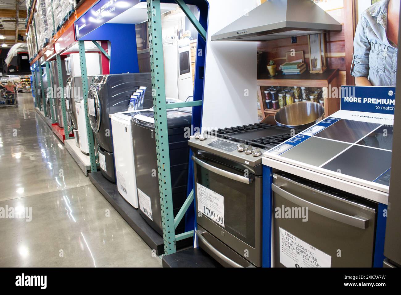 Electric plug kitchen united states hi-res stock photography and images ...