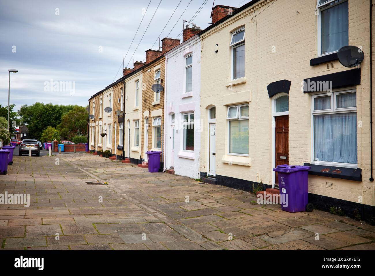 Ringo Starr's Childhood Home 10 Admiral Grove, Liverpool (pink paint ...