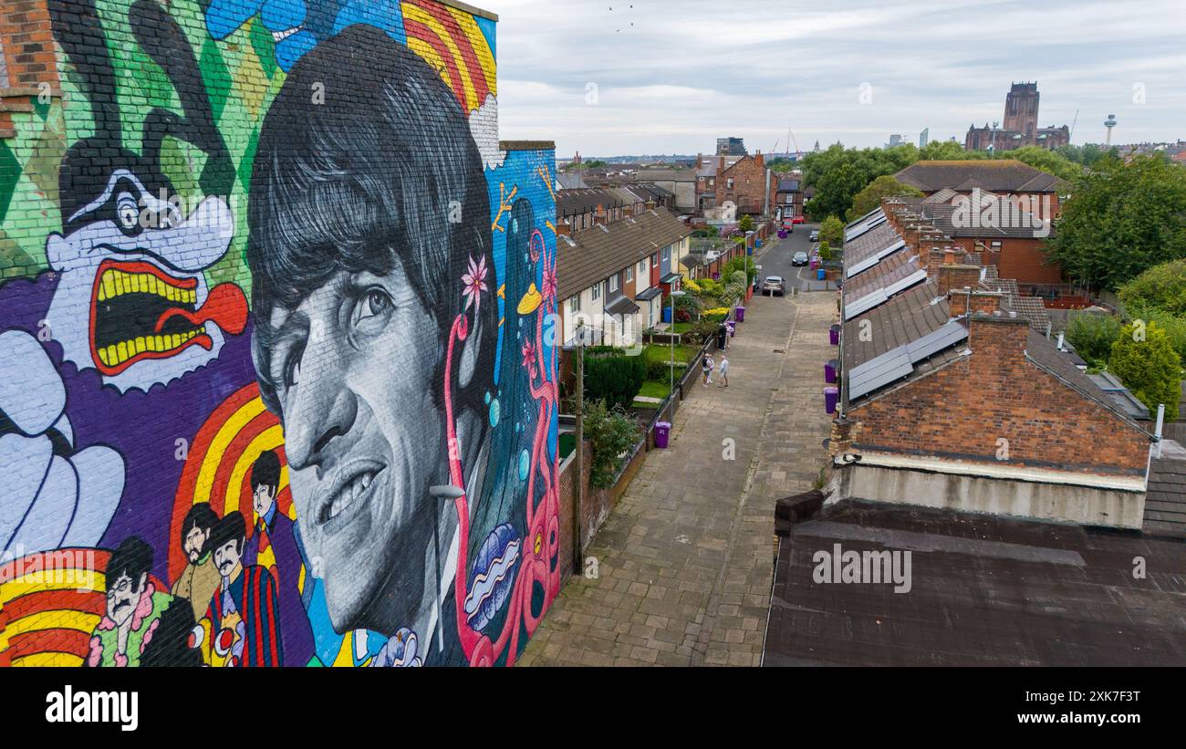 Ringo starr's childhood home hi-res stock photography and images - Alamy