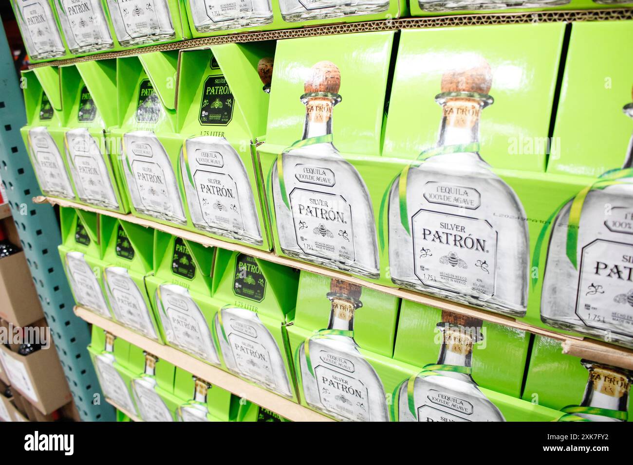 Patron silver tequila hi-res stock photography and images - Alamy