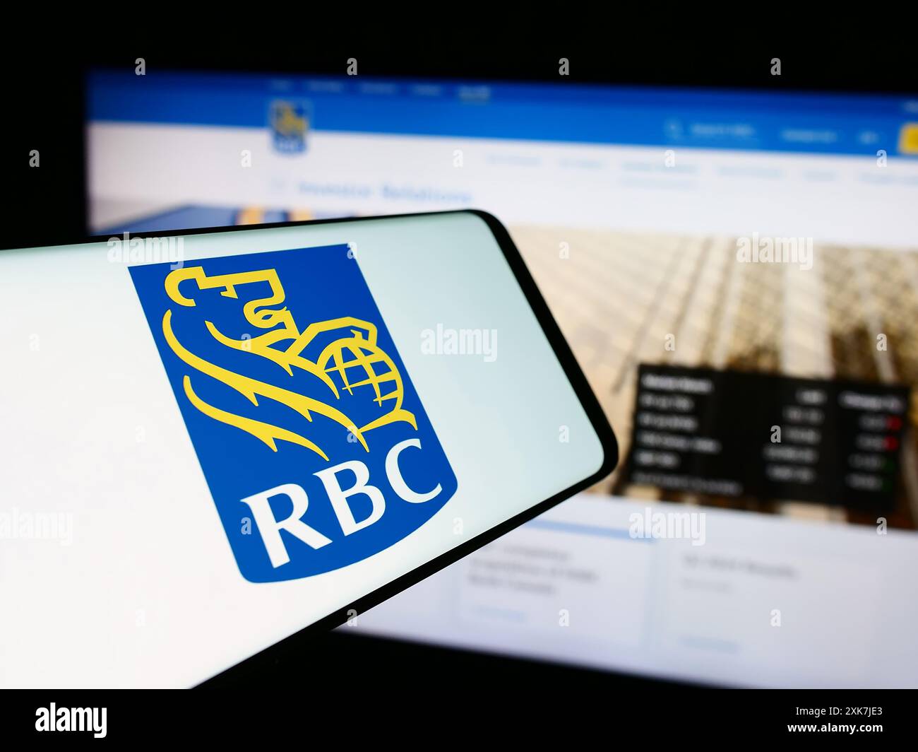 Royal bank of canada online mobile banking hi-res stock photography and ...