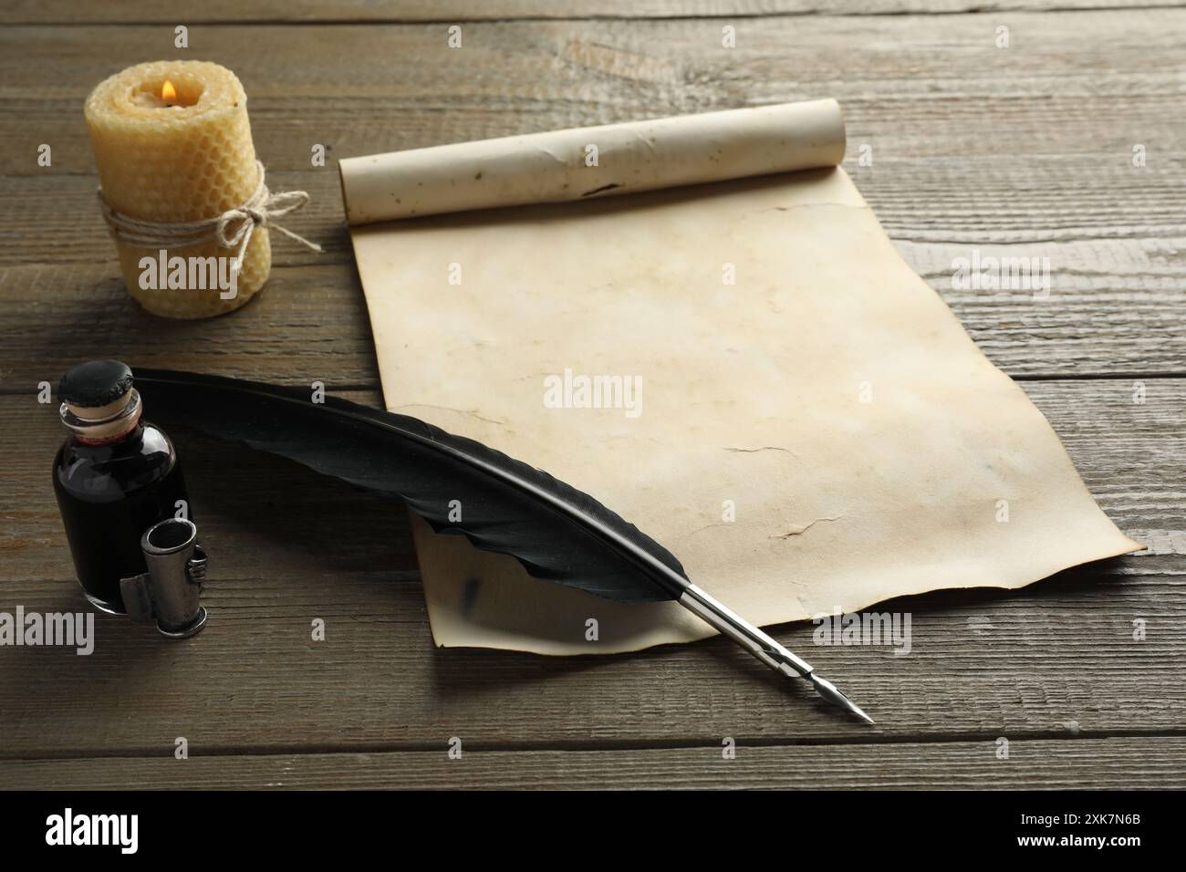 Medieval art inkwell hi-res stock photography and images - Alamy